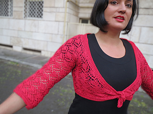 Ravelry: Fragole pattern by Paola Albergamo
