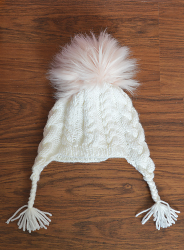 Ravelry: Vera Hat pattern by Sara Brandon