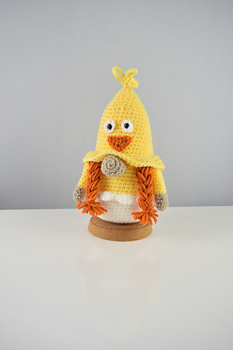 Ravelry: Easter chicken gnome pattern by Tidzhen Gyuldzhu