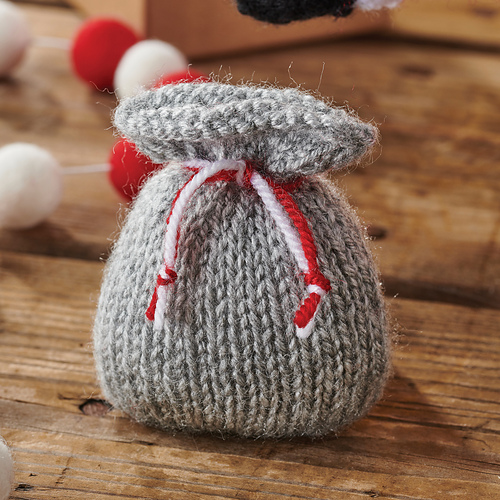Ravelry: Cuddly Santa Toy pattern by Amanda Berry