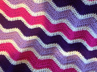 Ravelry: pekeapoomom's Grape-berry Ripple Baby Blanket