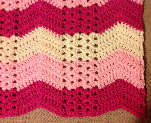 Ravelry: pekeapoomom's Double Shell Ripple Baby Blankets