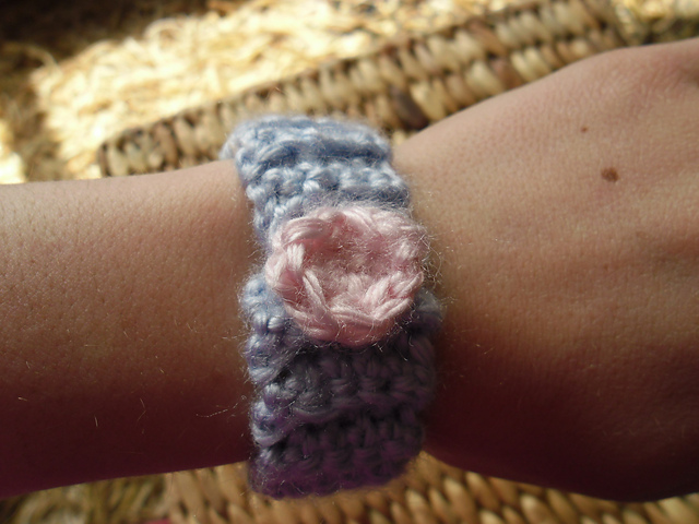 Ravelry: Wrist bands pattern by Short and Sweet
