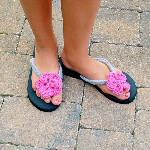 Ravelry: Crocheted Flip Flops with Flower pattern by Kara Gunza