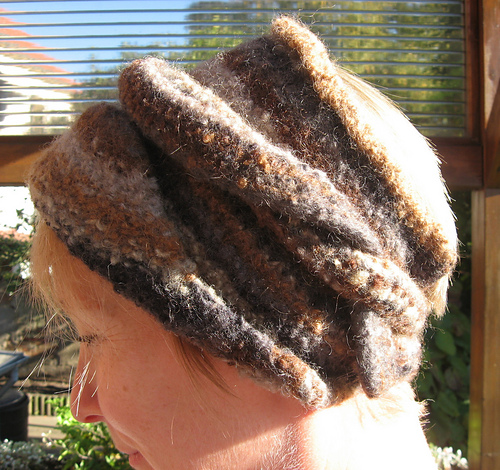 Ravelry: Mrs. Winterbottom pattern by Petra Segovia