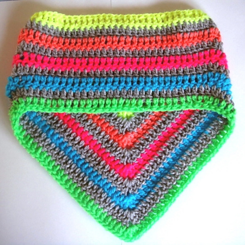 Ravelry: NEONic Angle Neon Cowl Infinity Shawl pattern by Petra Tornack ...