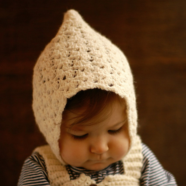 Ravelry: Vintage Pixie Hat pattern by Laurel Blow