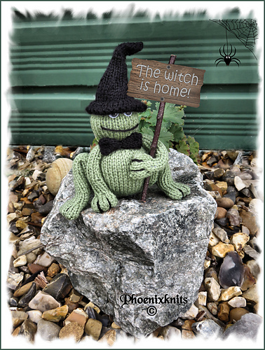 Ravelry: The Witch's Frog pattern by Phoeny