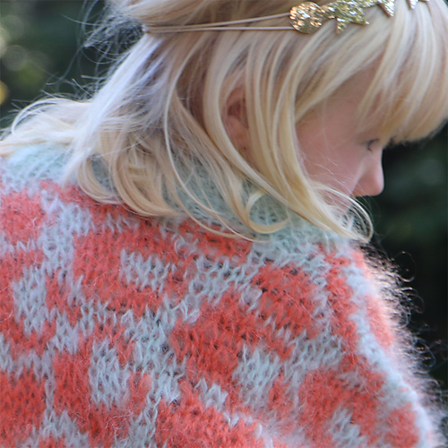 Ravelry: Little leopard coat / Lille leopardjakke pattern by Heidi - Pickles