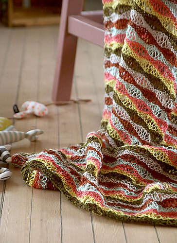 Ravelry: Breezy Winter Baby Blanket/ Frisk Bris babyteppe pattern by ...