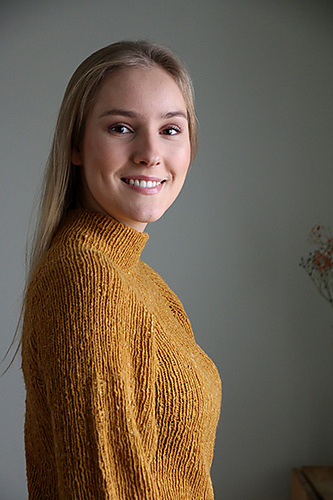 Ravelry: Twiggy | light pattern by Anna Enge