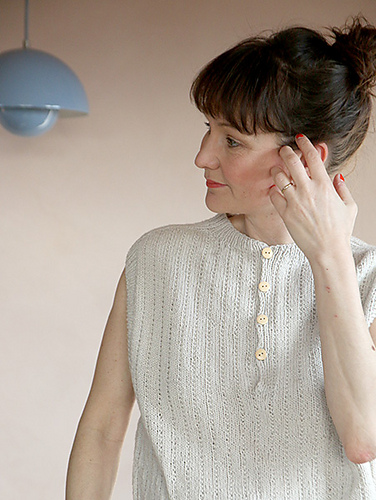 Ravelry: Norda top pattern by Anna Enge