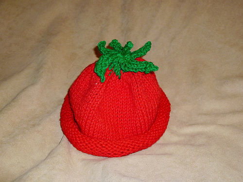 Ravelry: Baby Tomato Hat pattern by Kate Lafferty