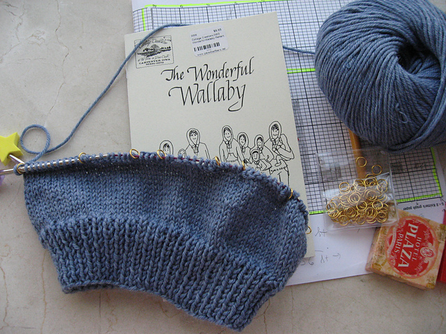 Ravelry: hiddenlaneluv503's Baby Sweater wonderful wallaby sweater