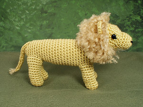 Ravelry: Lion and Lioness pattern by June Gilbank