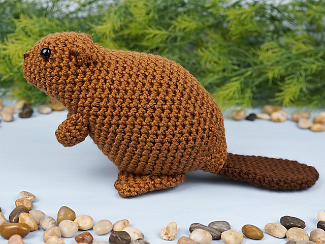 Ravelry: Beaver pattern by June Gilbank