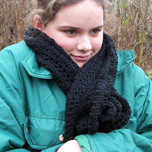 Ravelry: Infinity Scarf or Cowl pattern by Pam Daley