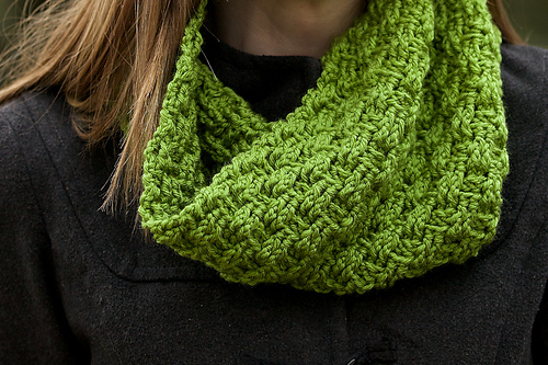 Ravelry: Basket Weave Infinity Scarf pattern by Jacey Krahn