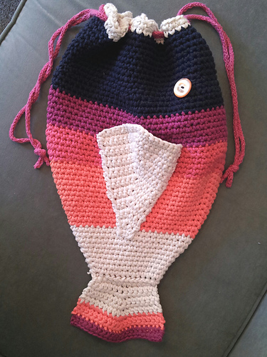 Ravelry: Fish Backpack pattern by Kristina Kavaliauskiene