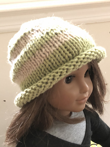Ravelry: 18-inch Doll Hats pattern by Janice Helge