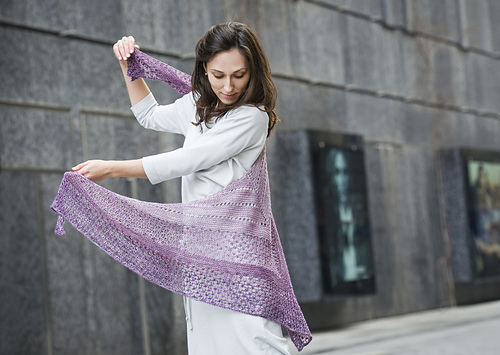 Ravelry: Woman Story pattern by Paula Wiśniewska