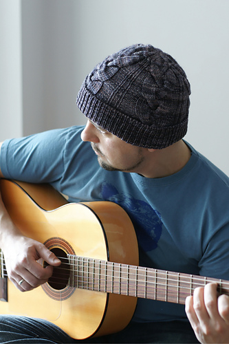 Ravelry: Brad pattern by Paula Wiśniewska