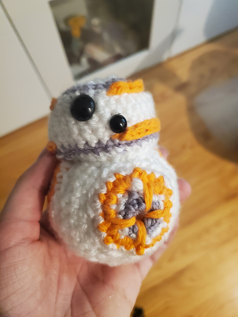 Ravelry: BB8 Amigurumi pattern by Gillian Nestor