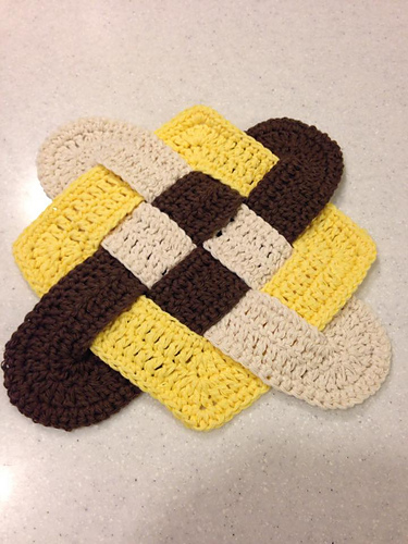Ravelry: poshlynne's Sailor's Knot Trivet