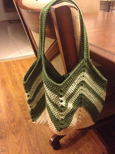 Ravelry: Solid Granny Square Bottom Bag pattern by Crochet with Clare