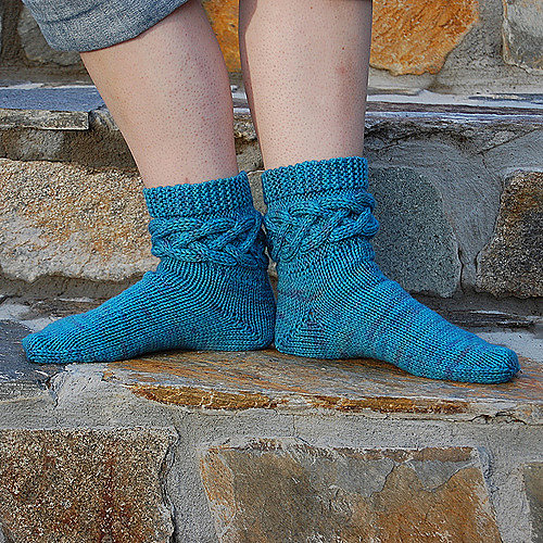 Ravelry: Misfit Socks pattern by Sarah House