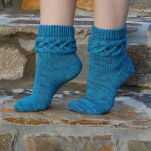 Ravelry: Misfit Socks pattern by Sarah House