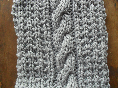 Ravelry: simple cable scarf pattern by Ajeng Sitoresmi