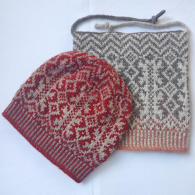 Ravelry: prepletarije's Balkan Tour Square hat