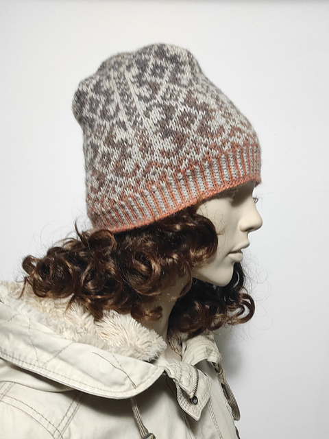 Ravelry: prepletarije's Balkan Tour Square hat