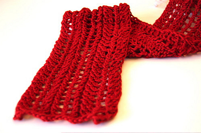 Ravelry: Tangle's Lace Scarf pattern by Christina Caspari