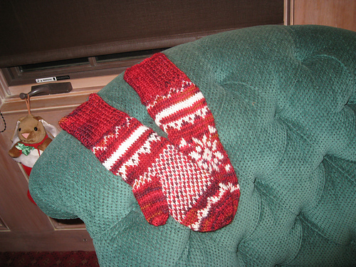 Ravelry: Fair Isle Mittens pattern by Lauren Parker
