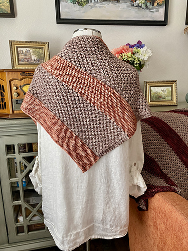 Ravelry: Lattice Shawl pattern by Ester Puente