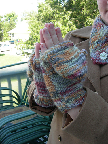 Ravelry: Hybrid Mittens pattern by Rachel Prewitt