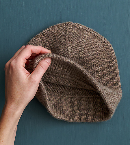 Ravelry: Simply Hemmed Hat pattern by Purl Soho