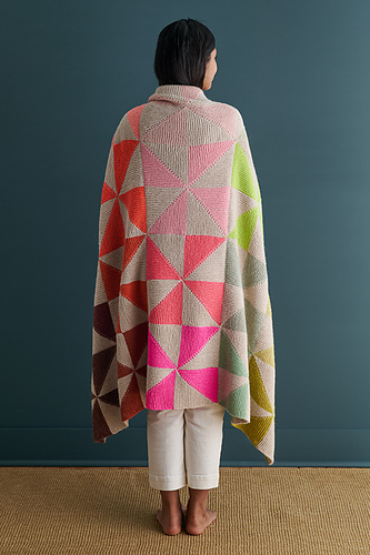 Ravelry: Pinwheel Blanket pattern by Ksenia Naidyon