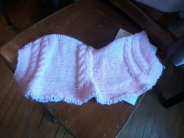 Ravelry: Cosy Cabled Baby Blanket pattern by Grace Aysta