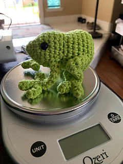 Ravelry: purpleoceangirl's Crocheted Tree Frog 4