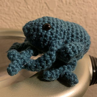 Ravelry: purpleoceangirl's Crocheted Tree Frog 7