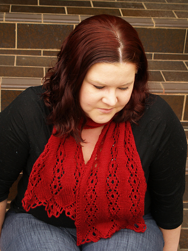 Ravelry: Tauri Scarf pattern by Mikhaila Wright
