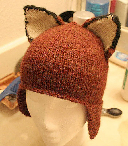 Ravelry: Cat Hats pattern by Kathy Bateman