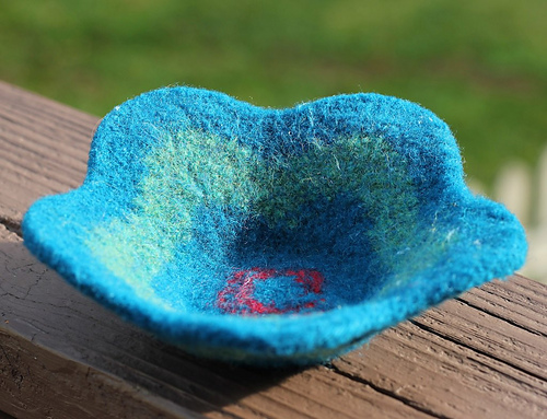 Ravelry: Felted Flower Bowl pattern by Meg Myers