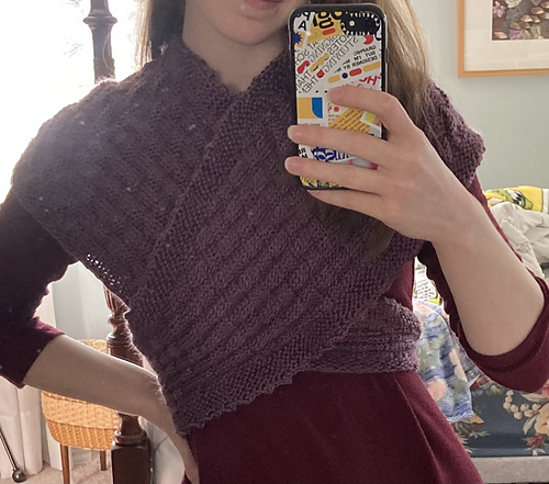 Ravelry: Sonntag with Ermine Border pattern by Lion Brand Yarn