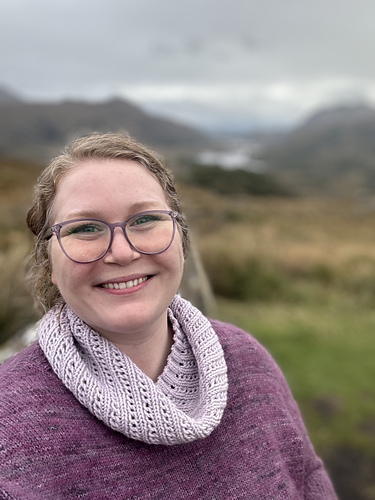 Ravelry: Dewdrops Cowl pattern by Rachel is Knitting