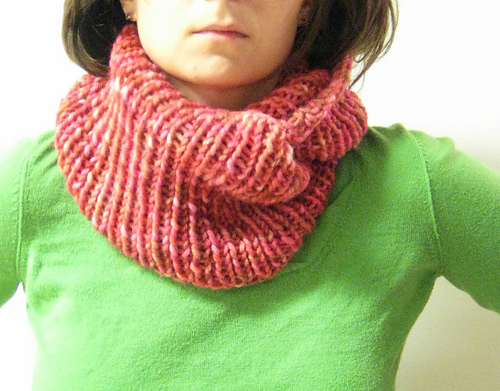 Ravelry: Double Loop pattern by Cotton and Carrot