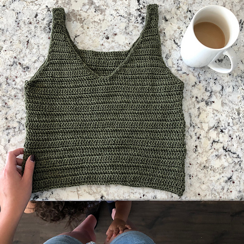 Ravelry: The Charlie Tank pattern by Rachel Misner